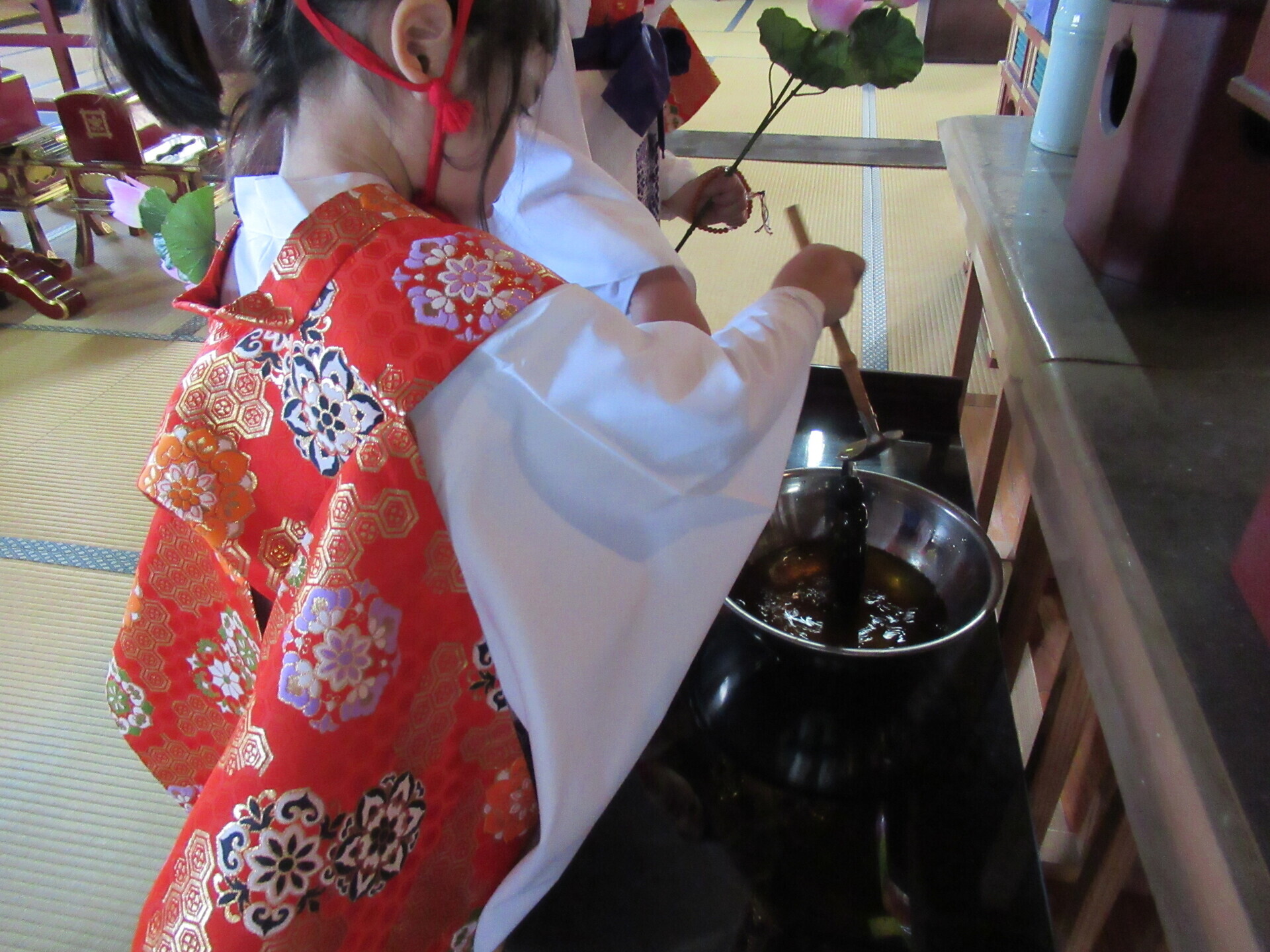 【花まつり 2025】令和7年「花まつり稚児衣装着付け会」参加者募集について: 【新潟 日蓮宗】新潟市中央区沼垂寺町【長久山真善寺（しんぜんじ ...